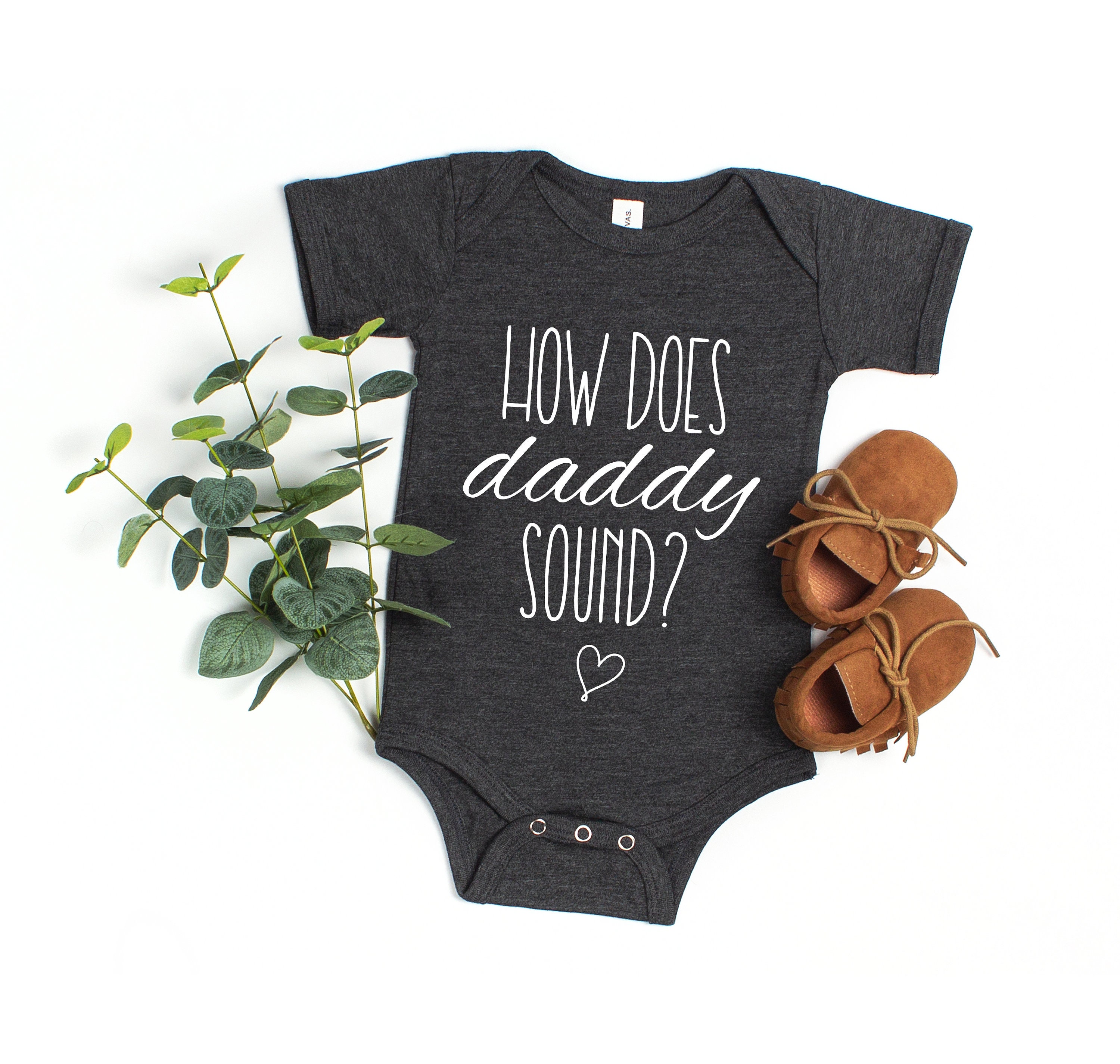 Hello Daddy Onesie® Pregnancy Announcement for Husband - Etsy