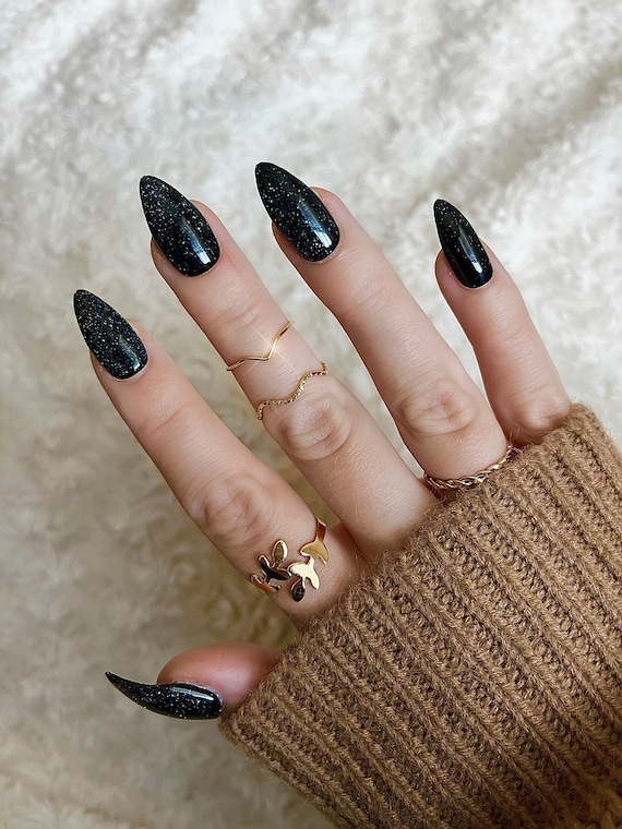 Black glitter nails store