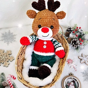 DIY Crochet Christmas Reindeer PATTERN PDF - Easy Amigurumi Christmas ...