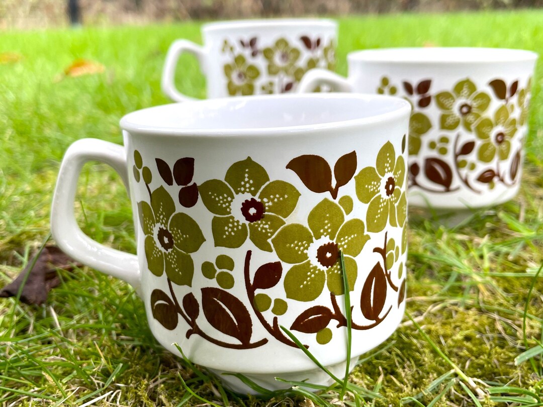 Set of 3 Mugs & Saucers - Tams Pottery - Flower Pattern - Made in ...