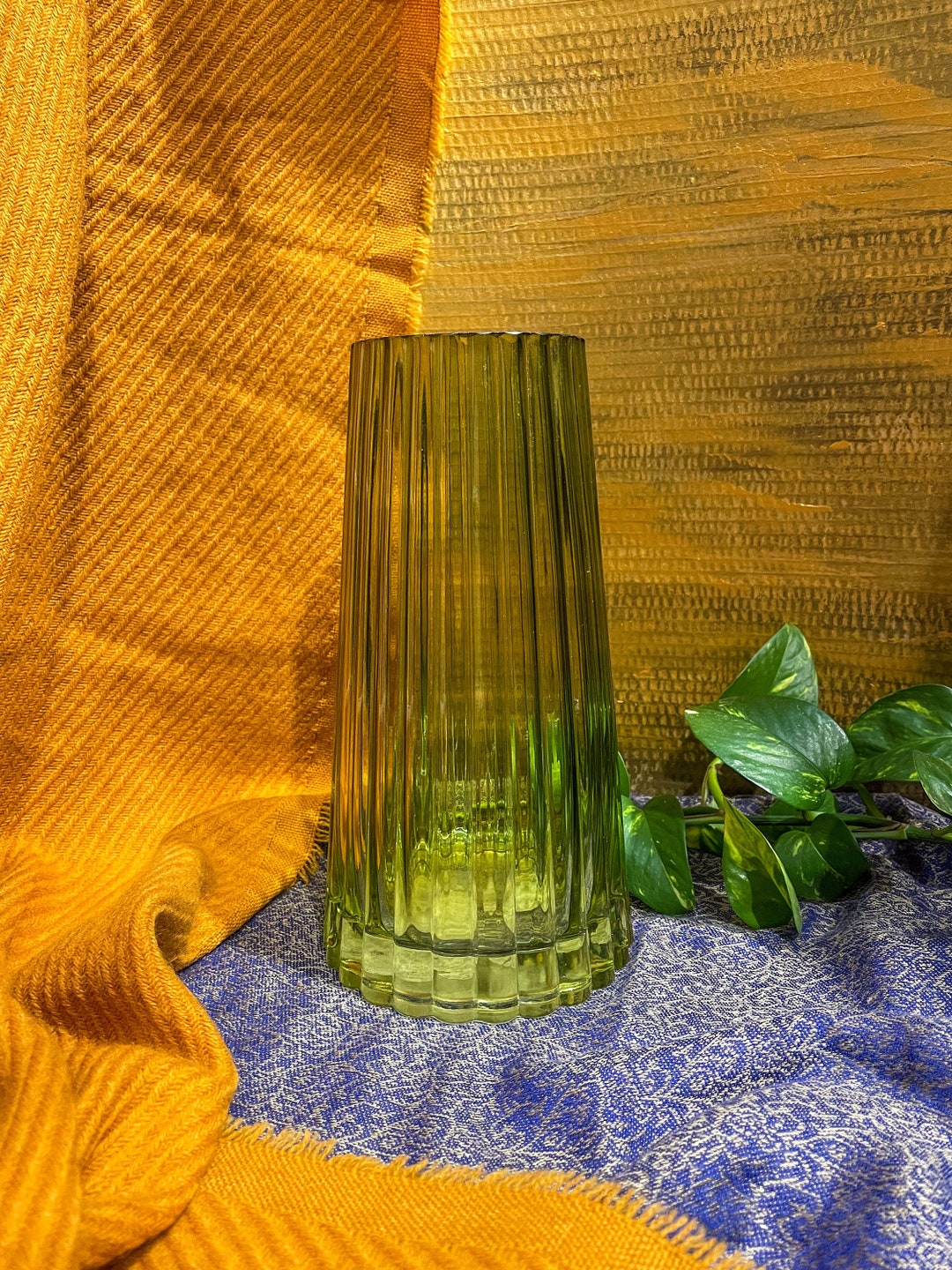 Long Vertical Tube Green Ribbed Glass Handmade Vase Flower Centrepiece ...