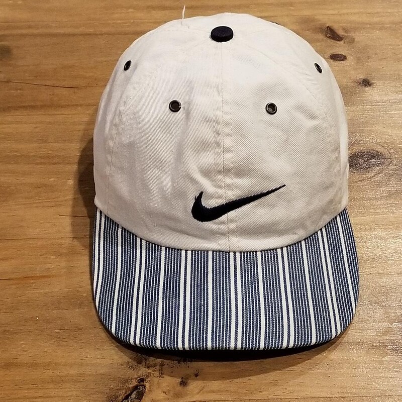 Snapback Nike Hat - Etsy