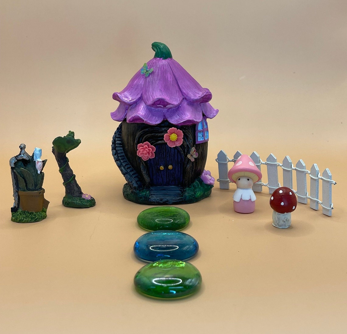 Lily Pixie House - Etsy