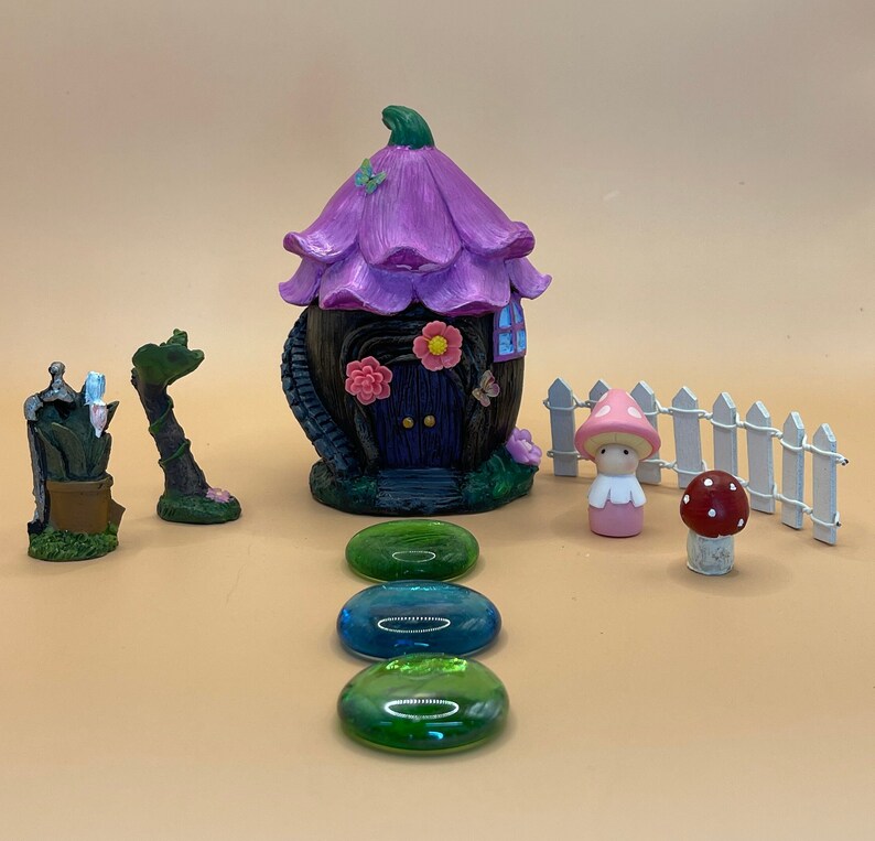 Lily Pixie House - Etsy