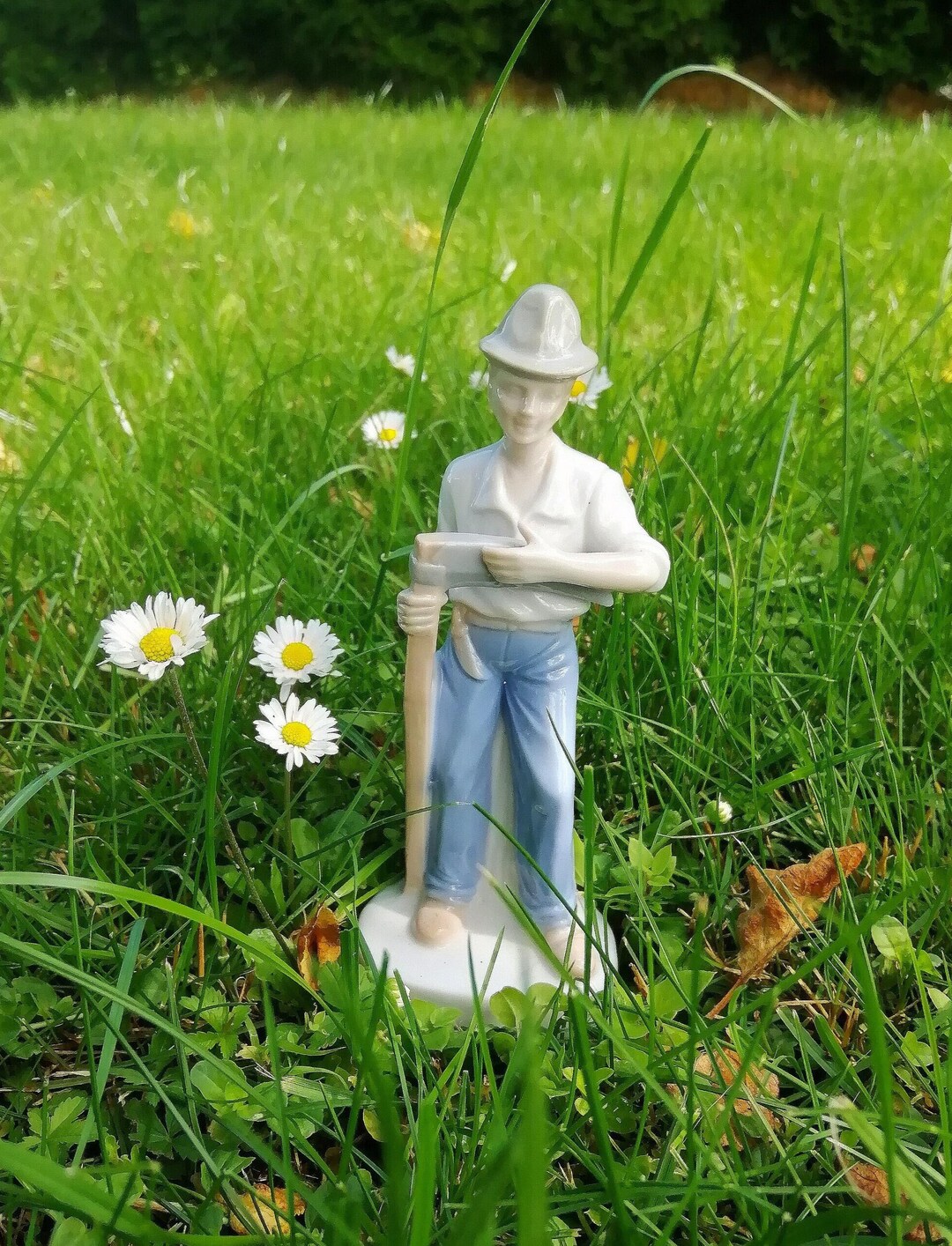Vintage GDR/DDR Porcelain Figurine – Farmer Mowing Grass With Scythe ...