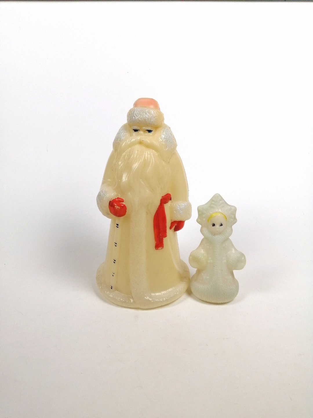 Vintage Plastic Figurines of Santa Claus and Snow Maiden Soviet ...