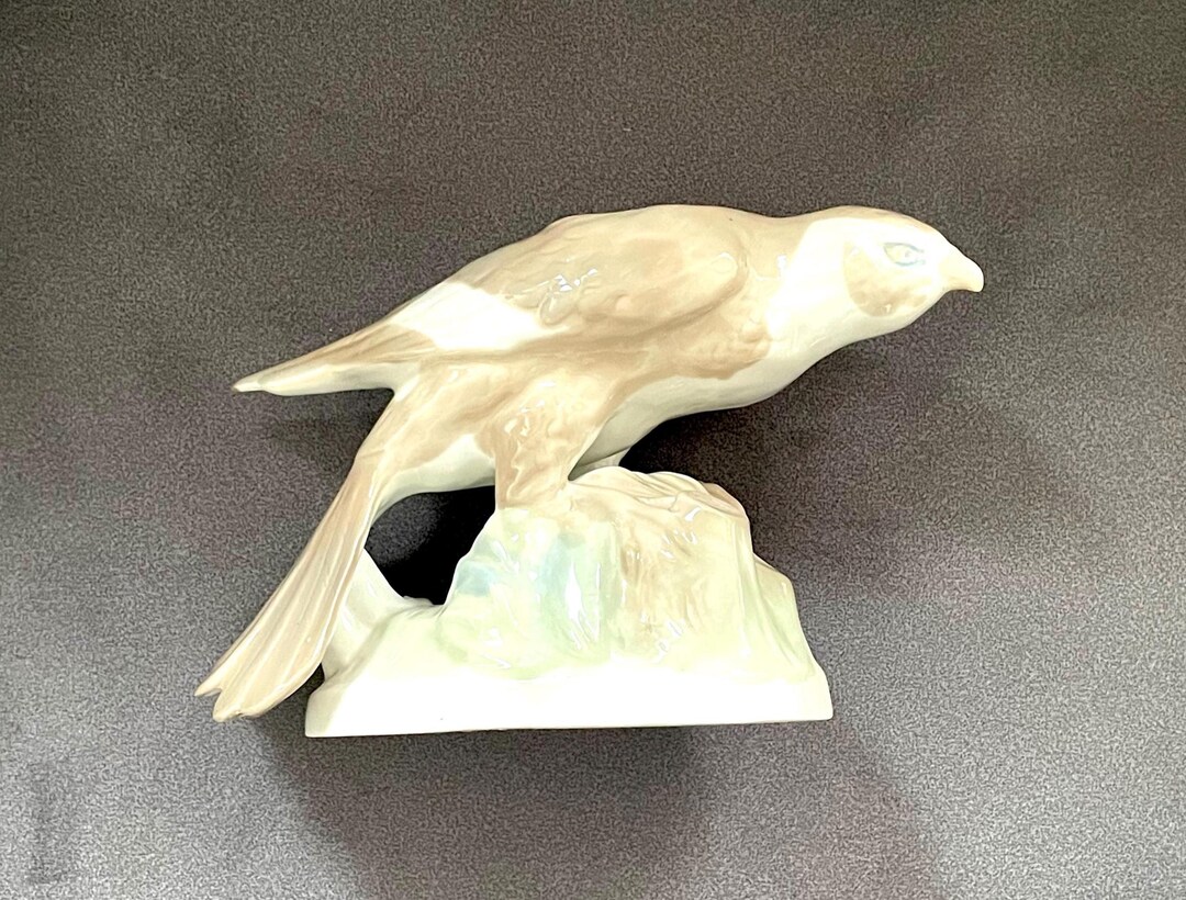 Vintage Ceramic Big Falcon Figurine Gorodnitsky Porcelain Factory 1957 ...