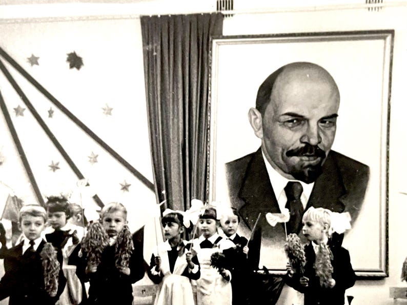 Fotos antigas de propaganda da URSS: Lenin, crianças marinheiros, 1981 ...