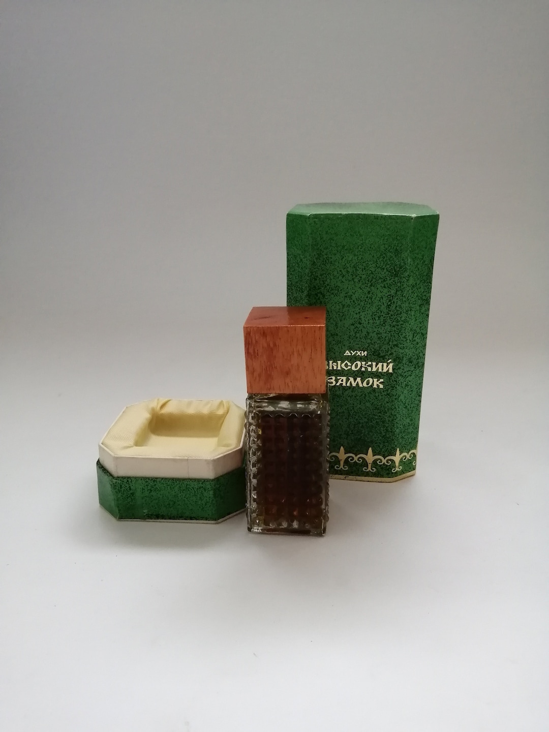 Collectible Vintage Perfume high Castle Soviet Era - Etsy