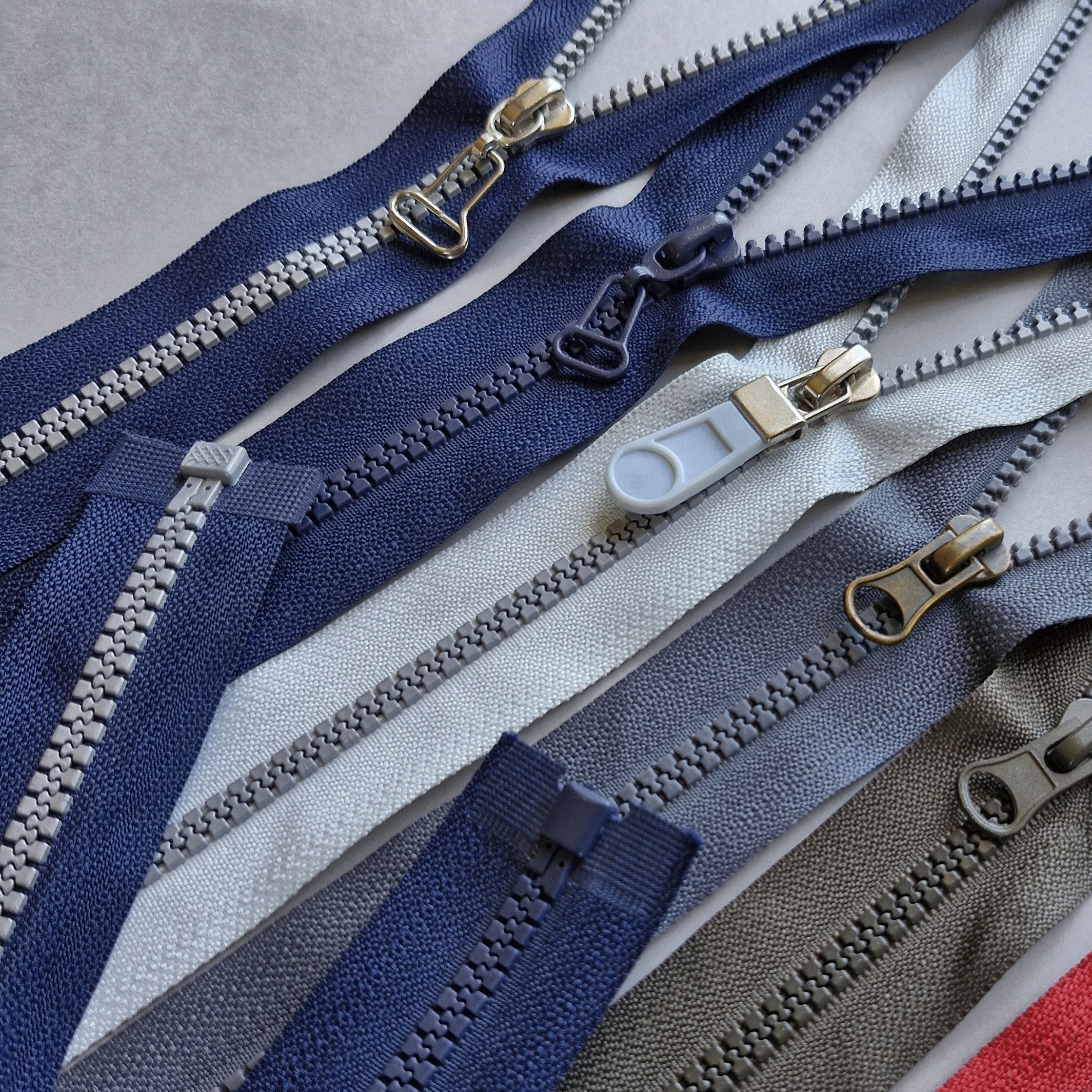 Open Ended Zipper 70-85cm Divisible Zipper Plastic Separating Chunky ...