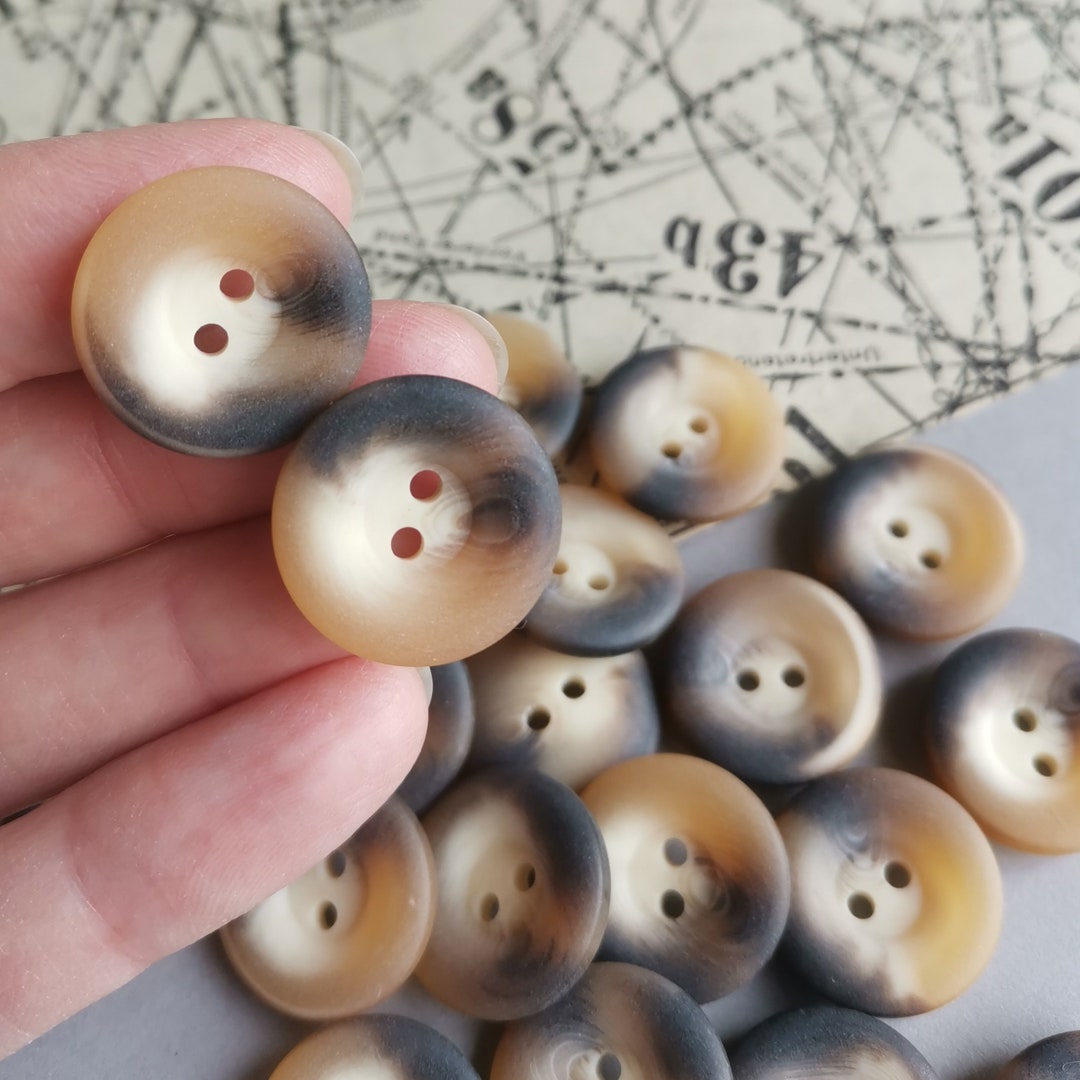 6pcs Brown Beige Mottled Buttons 20mm (13/16") Two Hole Buttons for Coat Jacket Trench Dress ...