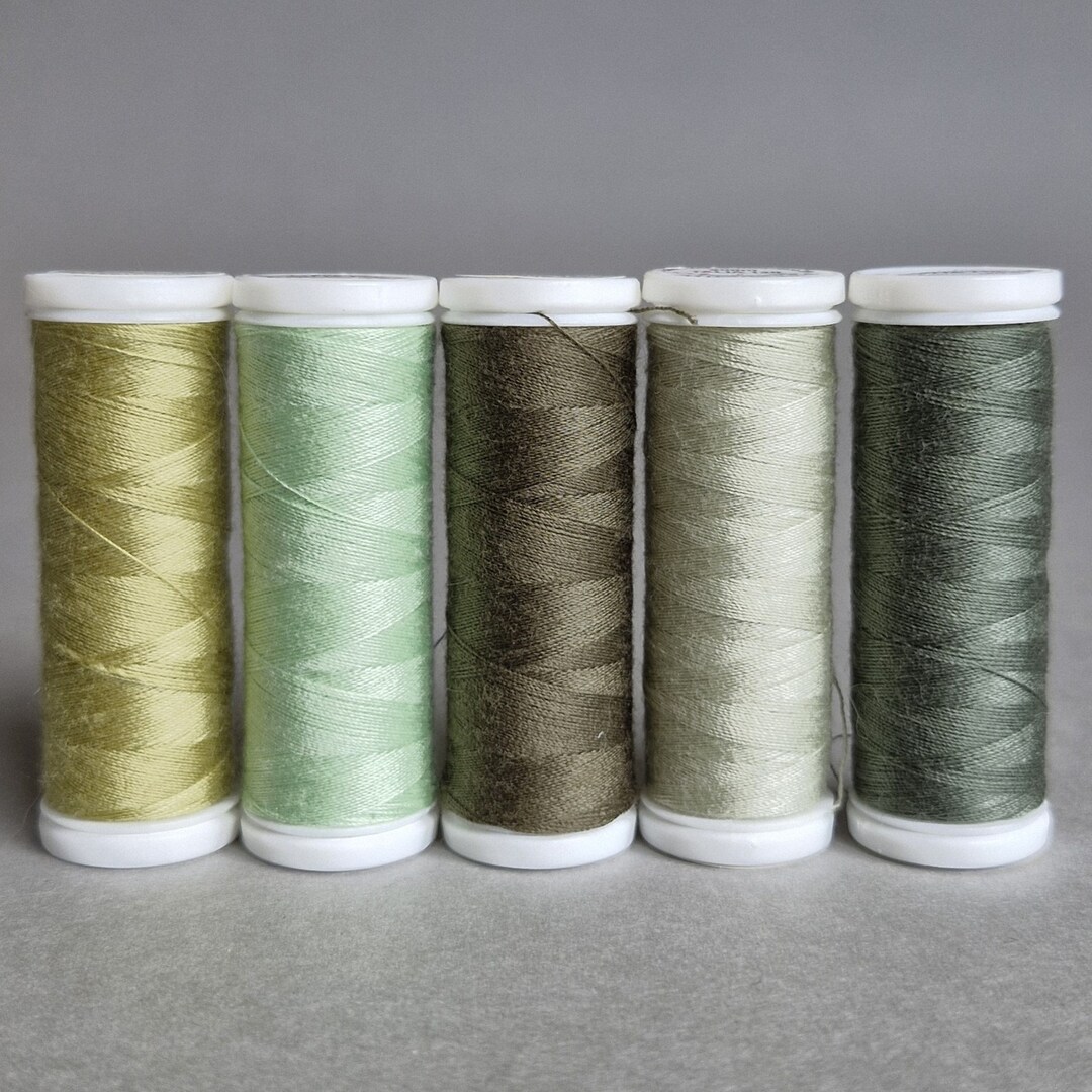 Green Sewing Thread 200m 218 Yards High Quality Polyester Thread ...