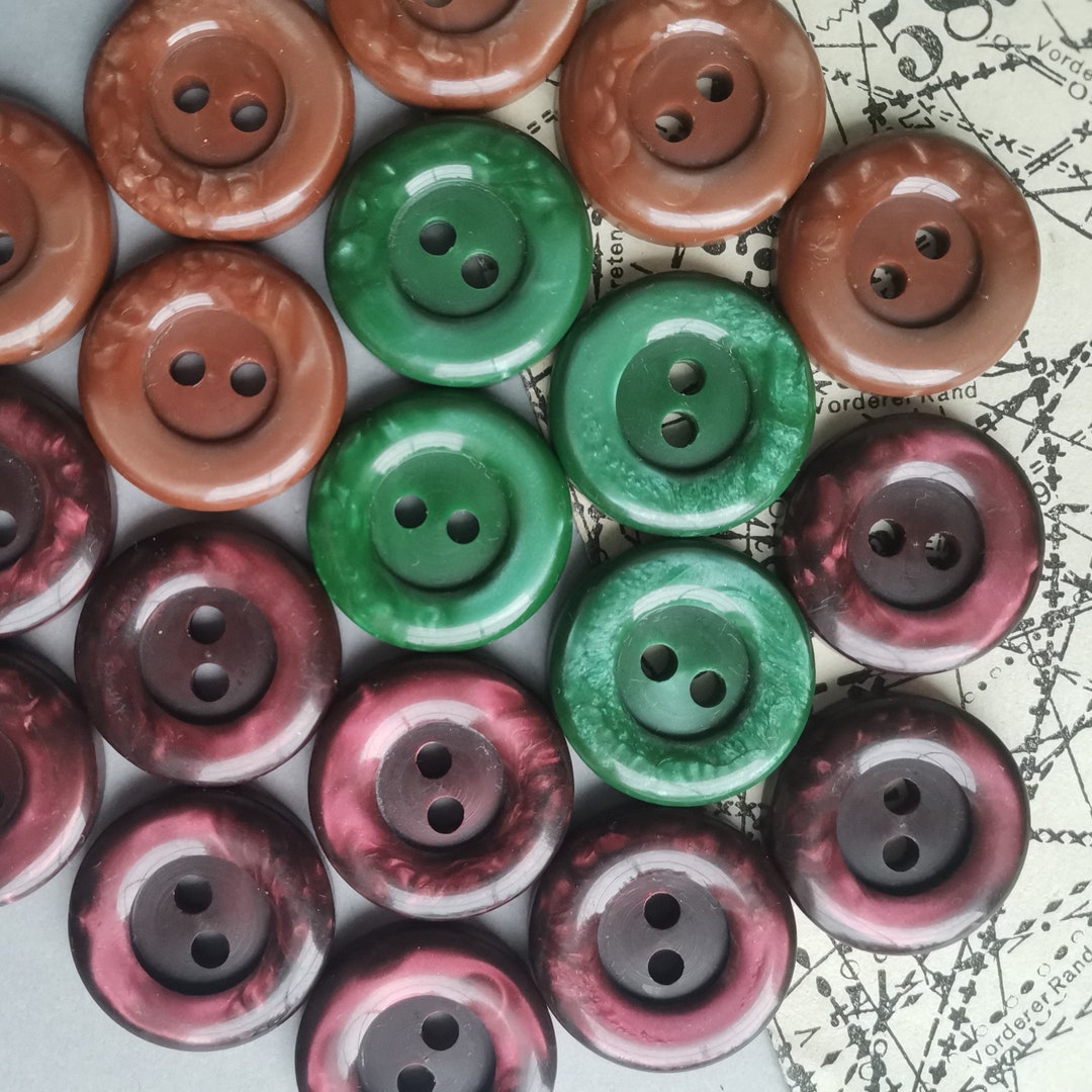 9 Vintage Coat Buttons Brown Red Green Two Hole Buttons for Coat Jacket ...