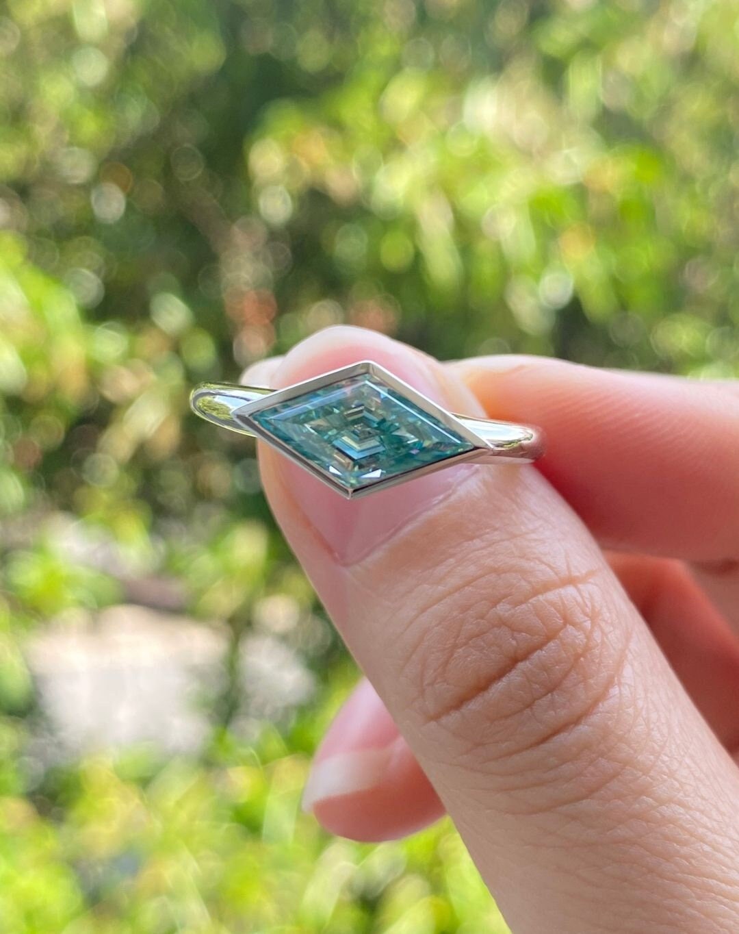 2 CT Greenish Blue Lozenge Cut Moissanite Engagement Ring, Bezel Set ...