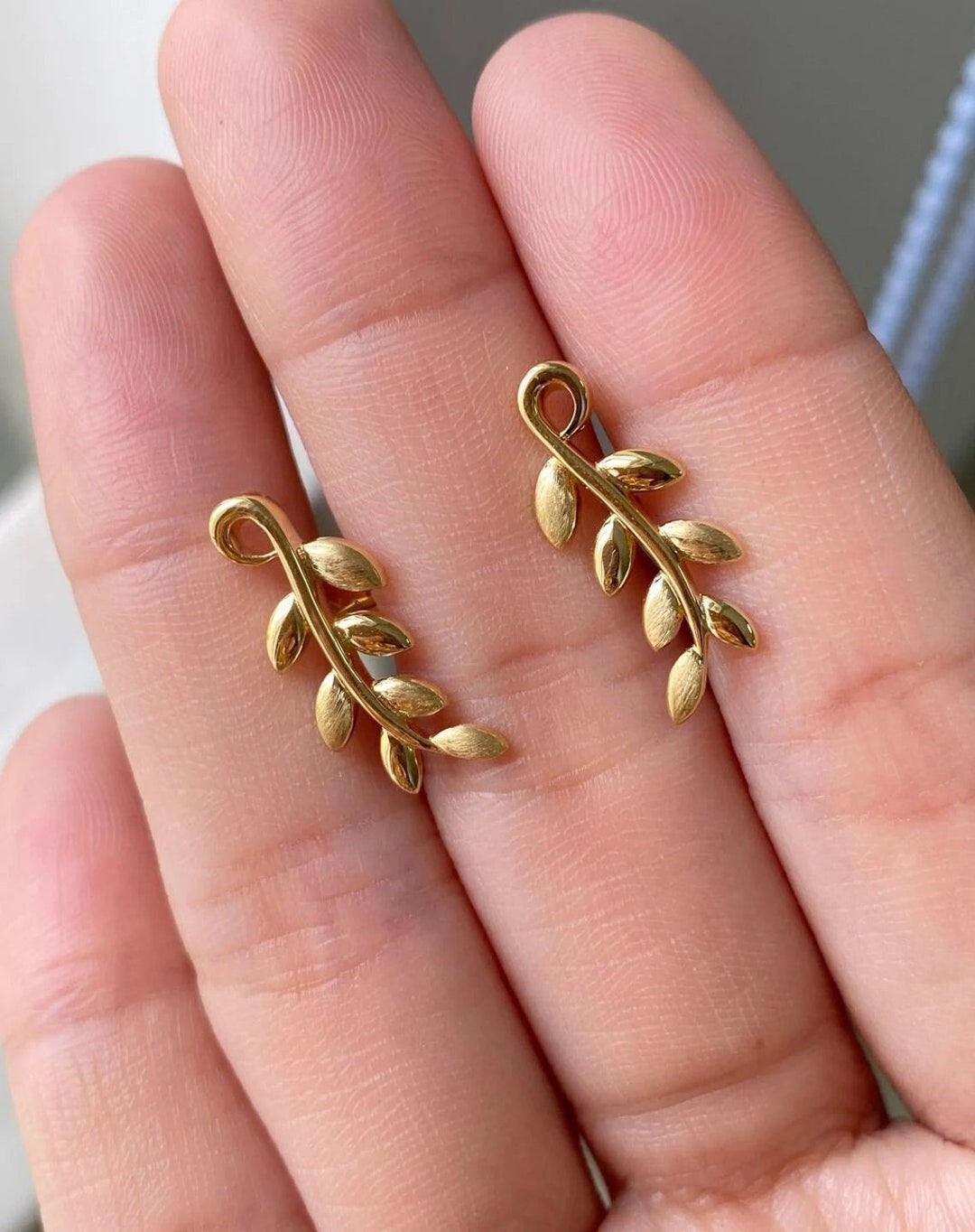 Leaf Branch Stud Earrings, Minimalist Leaf Earrings, 14K Gold Leaf Stud ...