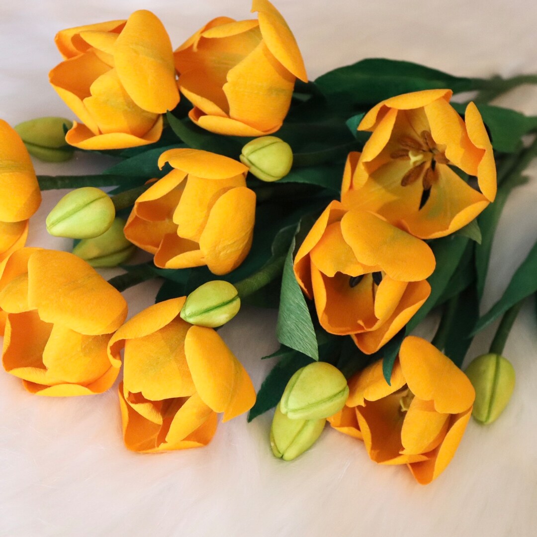 Crepe Paper Tulips, Paper Flower Bouquet, Crepe Paper Flower Arrangements, Realistic Paper ...