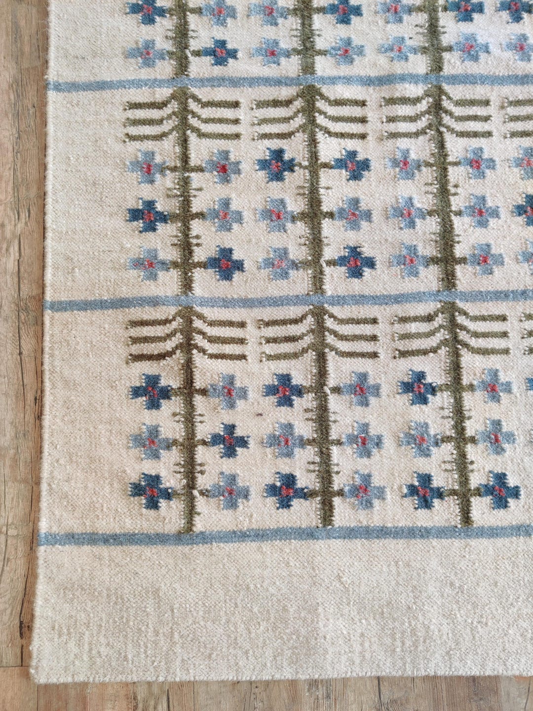 Modern Traditional Scandinavian Wool Rug, Handwoven Flatweave Kilim Rug ...