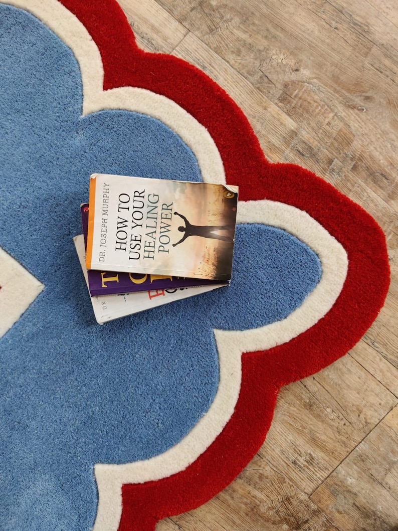 Luxury Wool Tufted Carpet, Wool Scalloped Red Border, Soft Handmade Rug ...