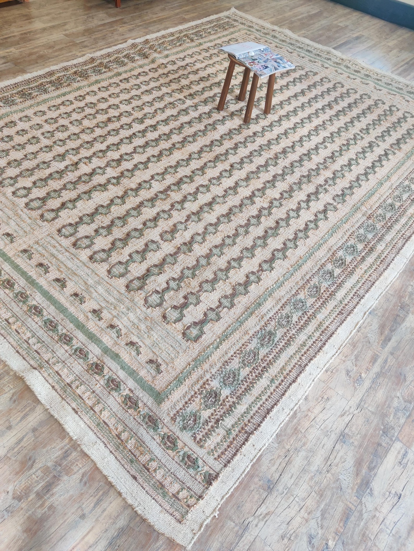 Keziah Flatweave Jute Rug, Handwoven Jute Rug, Floor Design Rug, Jute ...