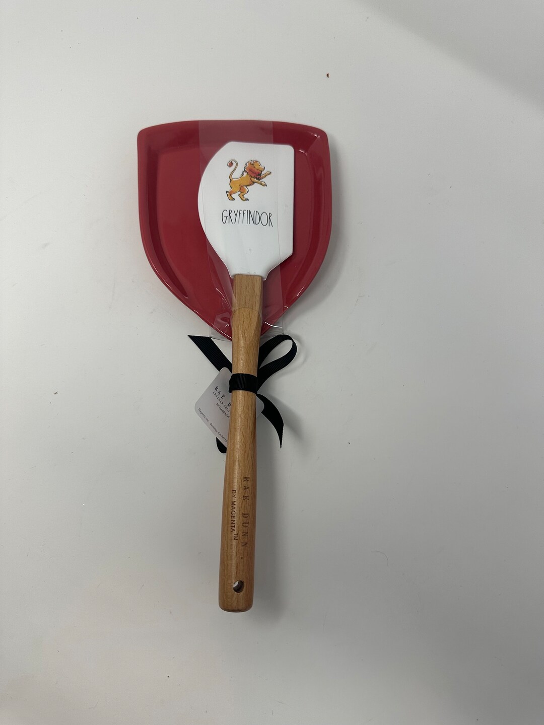 Rae Dunn Harry Potter GRYFFINDOR Spatula and Spoon Rest, Harry Potter ...