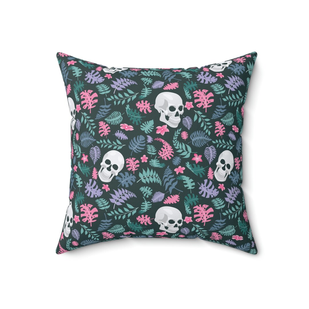 Skulls and Leaves, Gothic Fun, Creepy Kisses Morbid Beauty, Dormroom ...