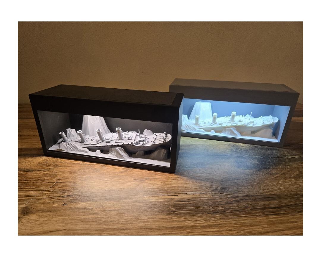 Customizable Titanic Table Lamp With LED Lighting USB Powered - Unique ...