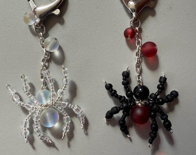Spider Keychain - Etsy