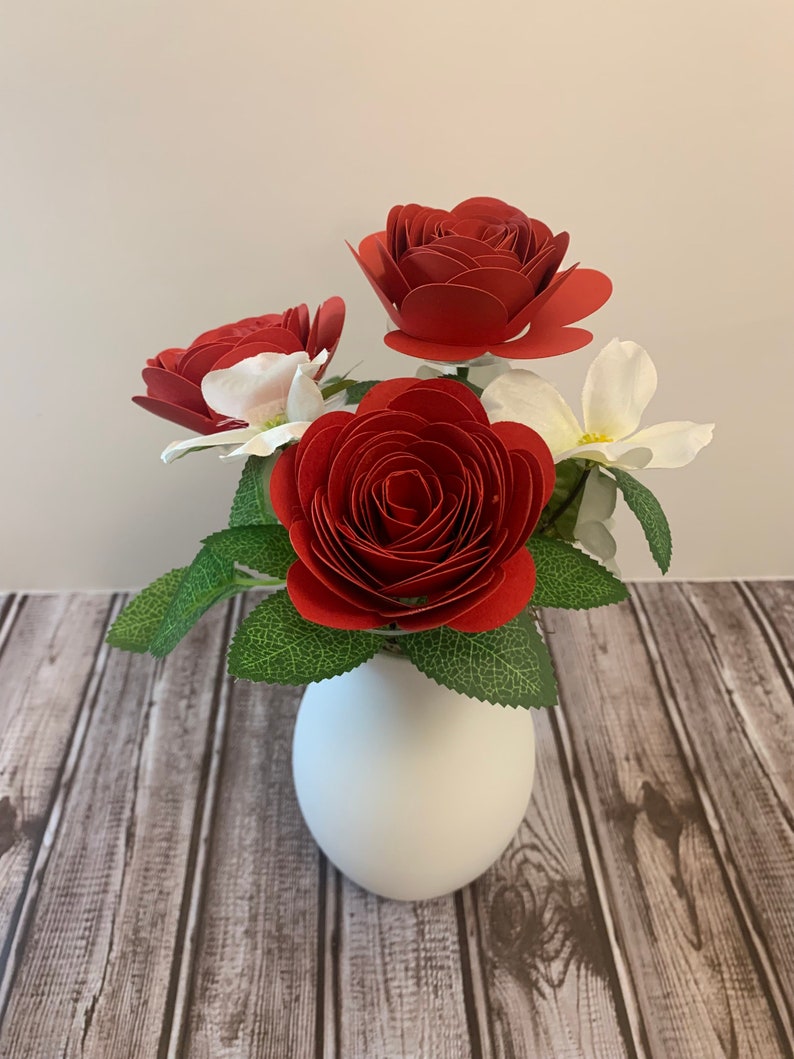 Red Rose Bouquet, Rolled Paper Flowers, Spring Floral Arrangement, Faux ...