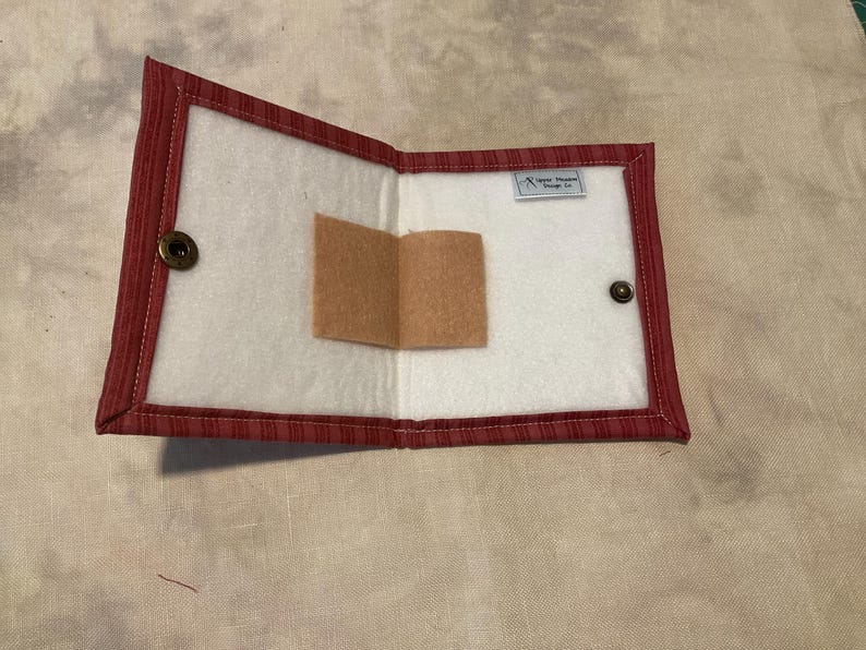 Cross Stitch/knitting/needlepoint Thread Bed With Blackbird Designs ...