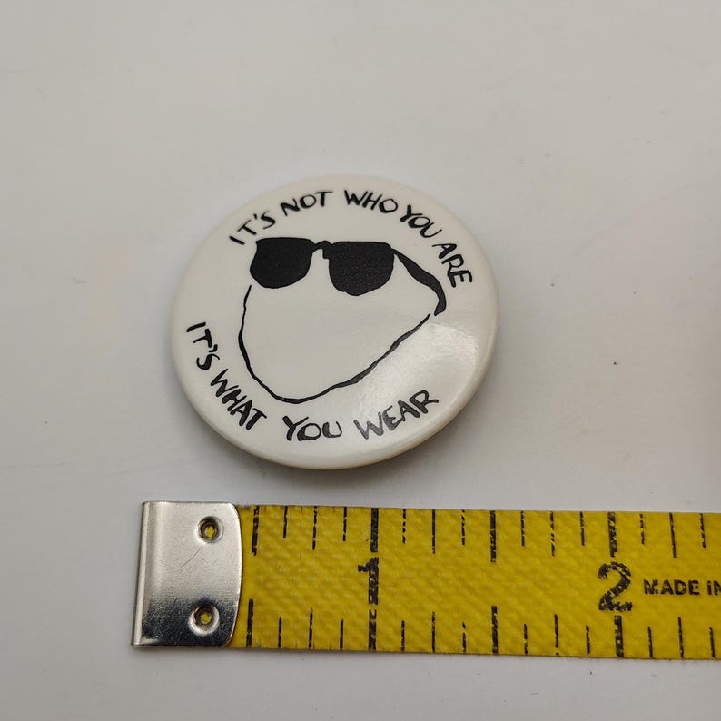 1970s/80s Collection of 4 Funny Humor Statement Pinback Buttons Back ...