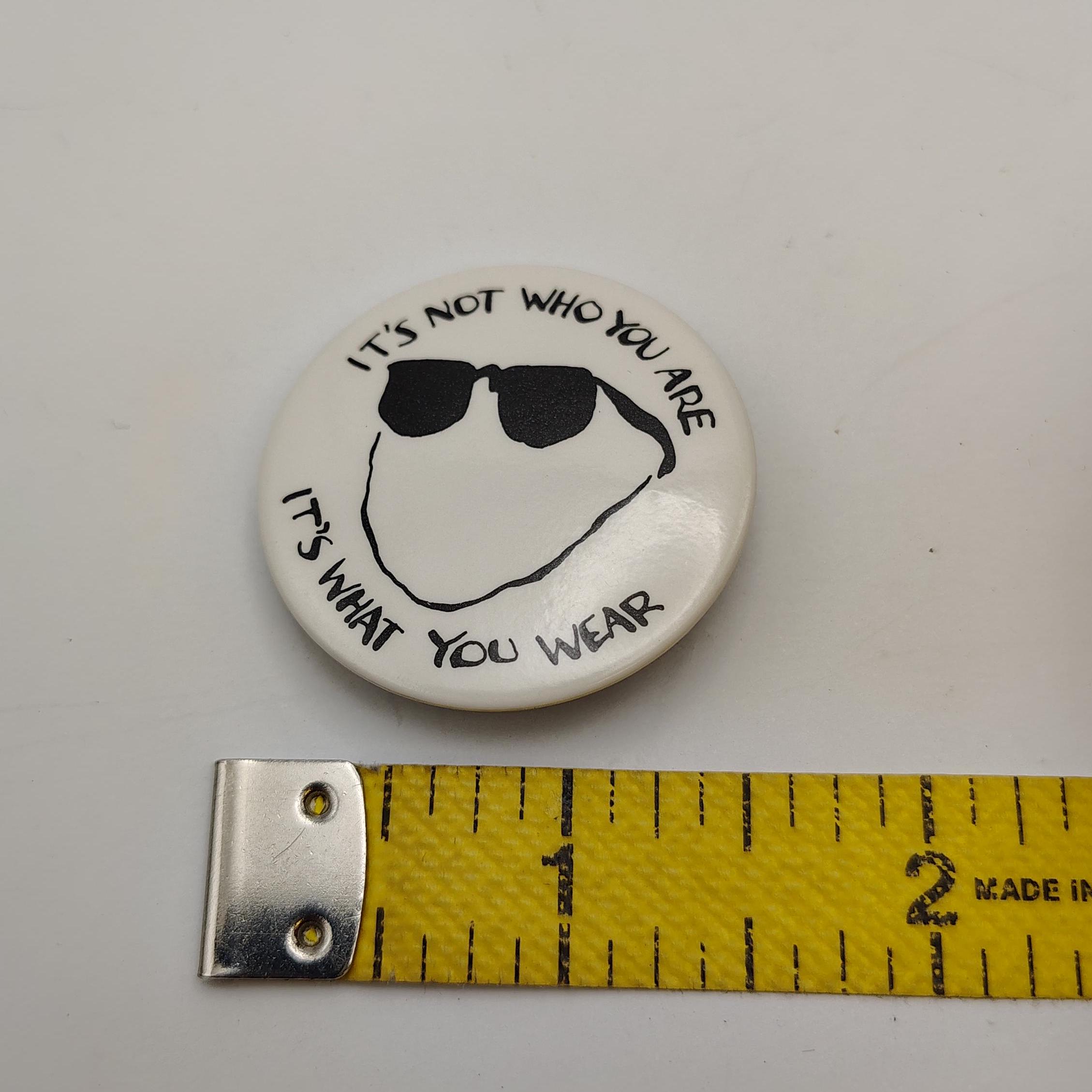 1970s/80s Collection of 4 Funny Humor Statement Pinback Buttons Back ...