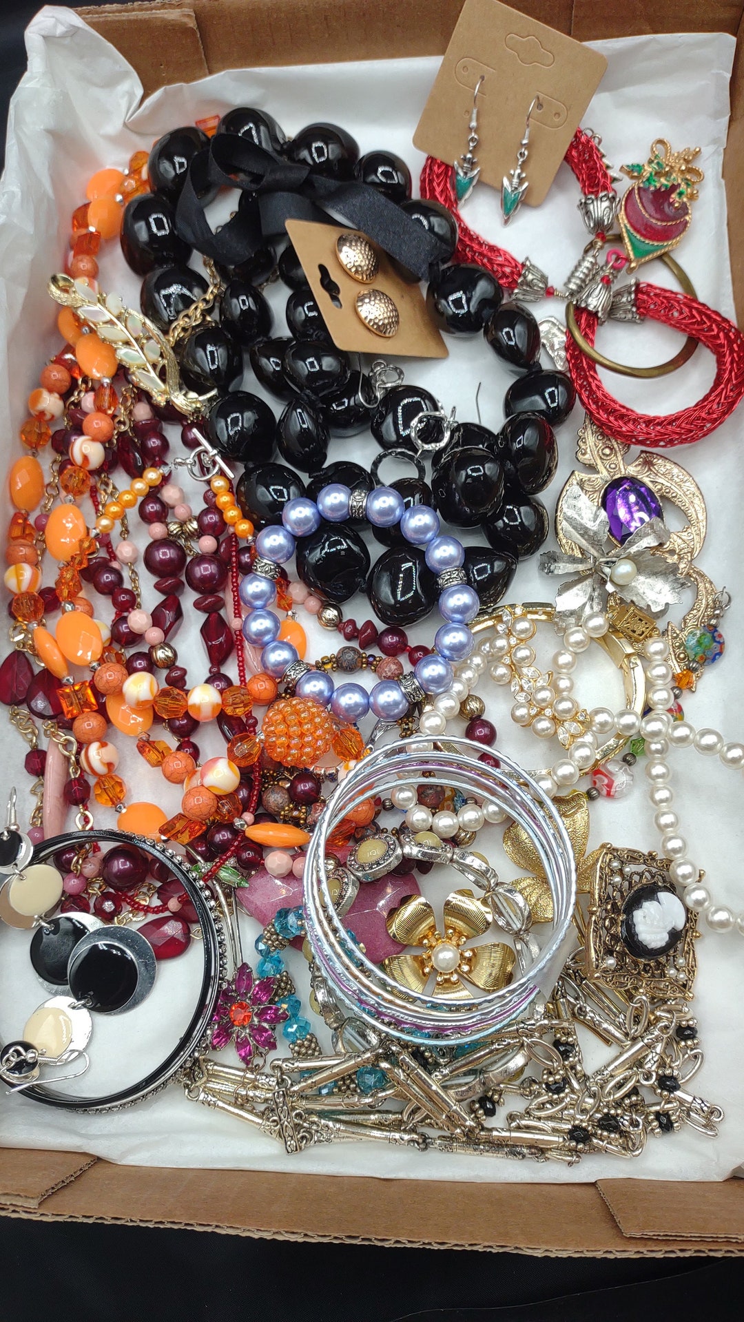 Bulk Lot Costume Jewelry Mystery Box Jewelry Beaded Jewelry Play and ...