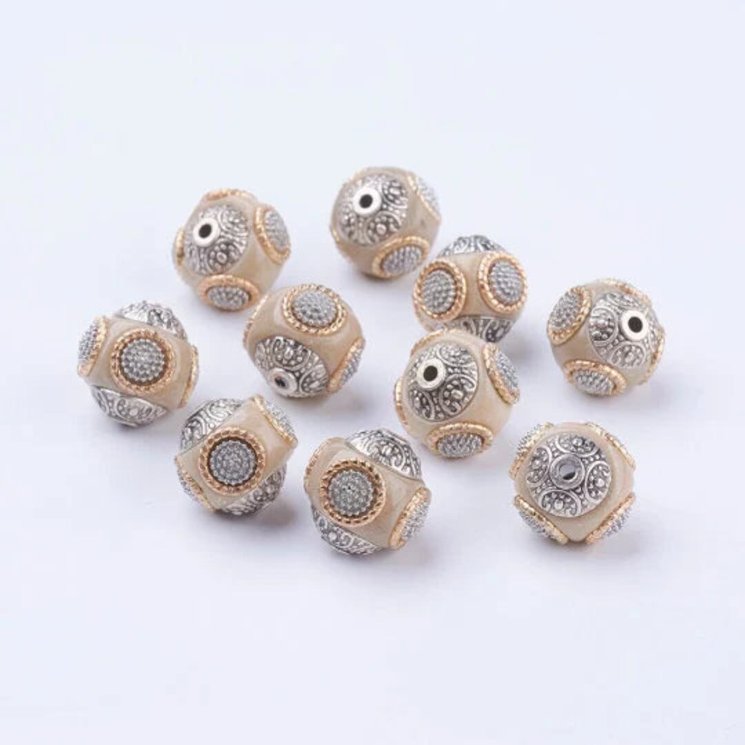 2 Stunning Indonesian Pearls in Antique Silver Alloy 16x14 Mm - Etsy