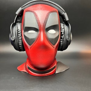 Painted Deadpool Headphone Stand - 3D Printed Life Size Prop - Etsy