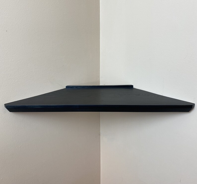 Trapezoidal Shape Corner Shelf, Floating Shelf With Barrier and Facet ...