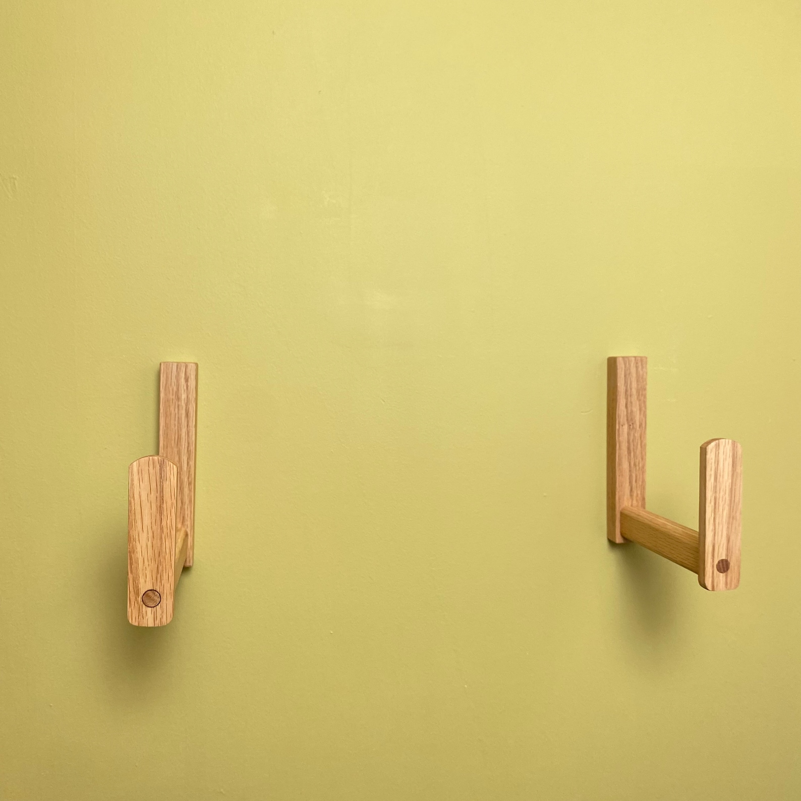 Oak Yoga Mat Hooks, Wooden Organizer Pilates Mat Holder, Wall Mounted ...