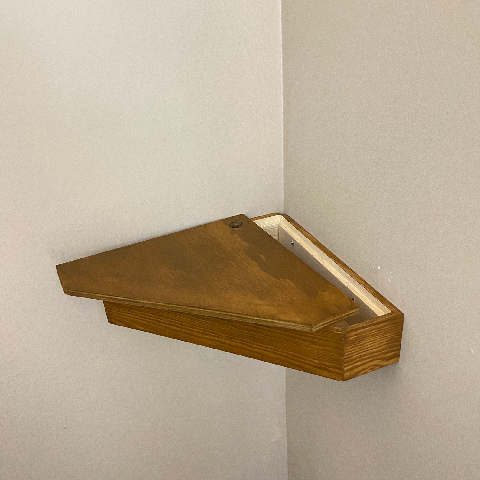 Hidden Storage, Pentagonal Corner Shelf, Floating Shelves, Easy Install ...