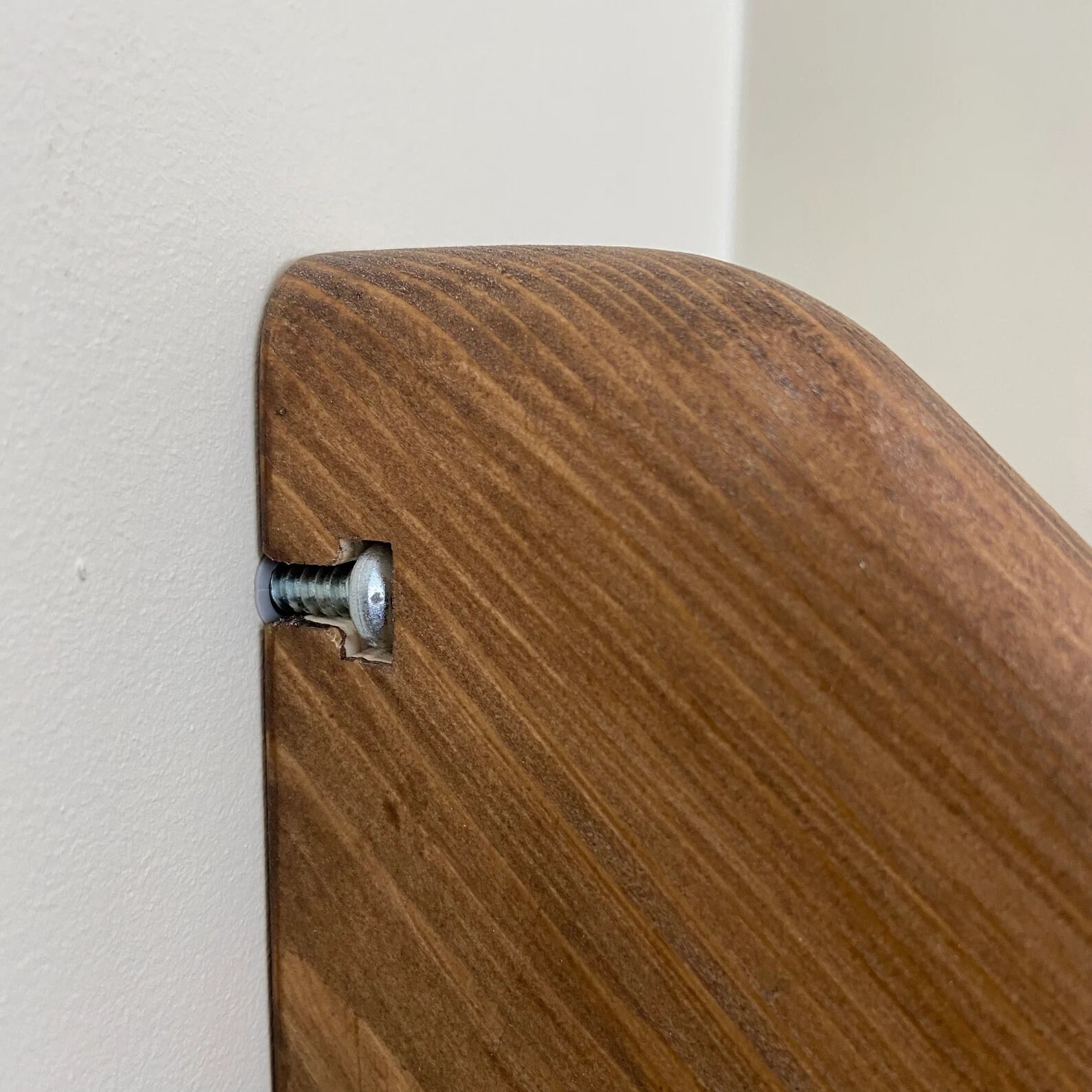Rounded Edge Pentagonal Faced Radius Corner Shelves, Home Camera ...