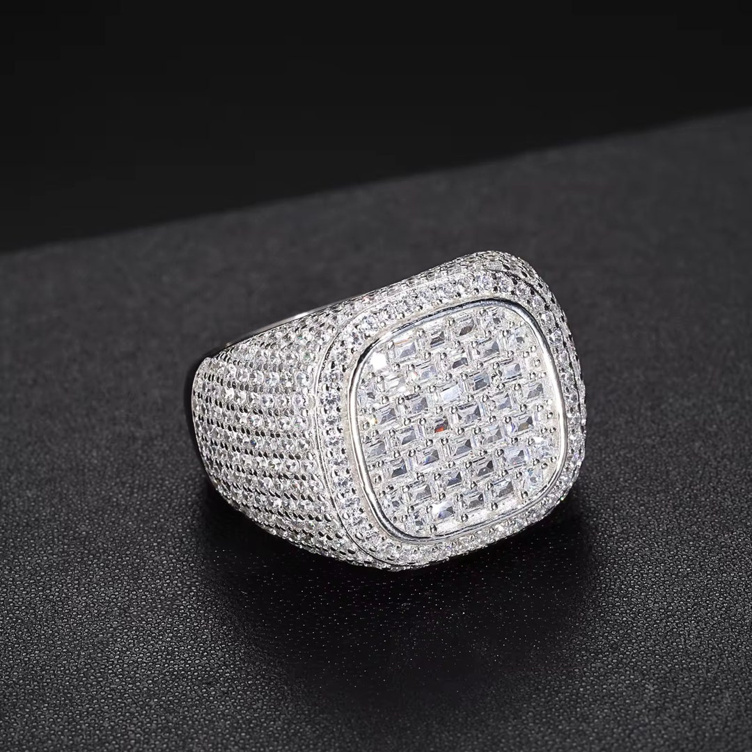 Classic VVS1 Moissanite Signet Ring, Iced Out Diamond Ring, Miami ...