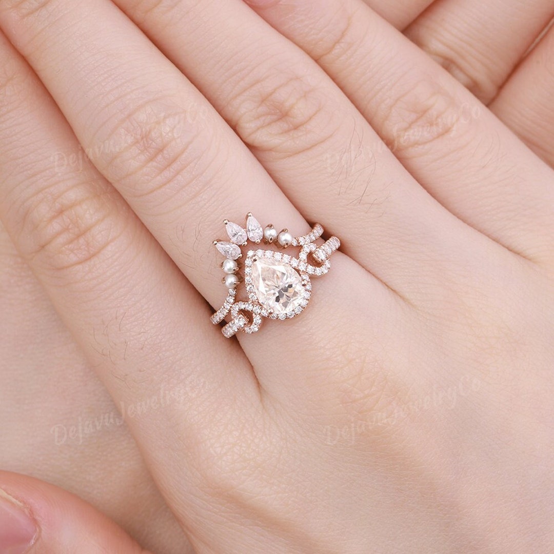 Unique Moissanite Engagement Ring Set Women Pear Cut Moissanite Halo ...