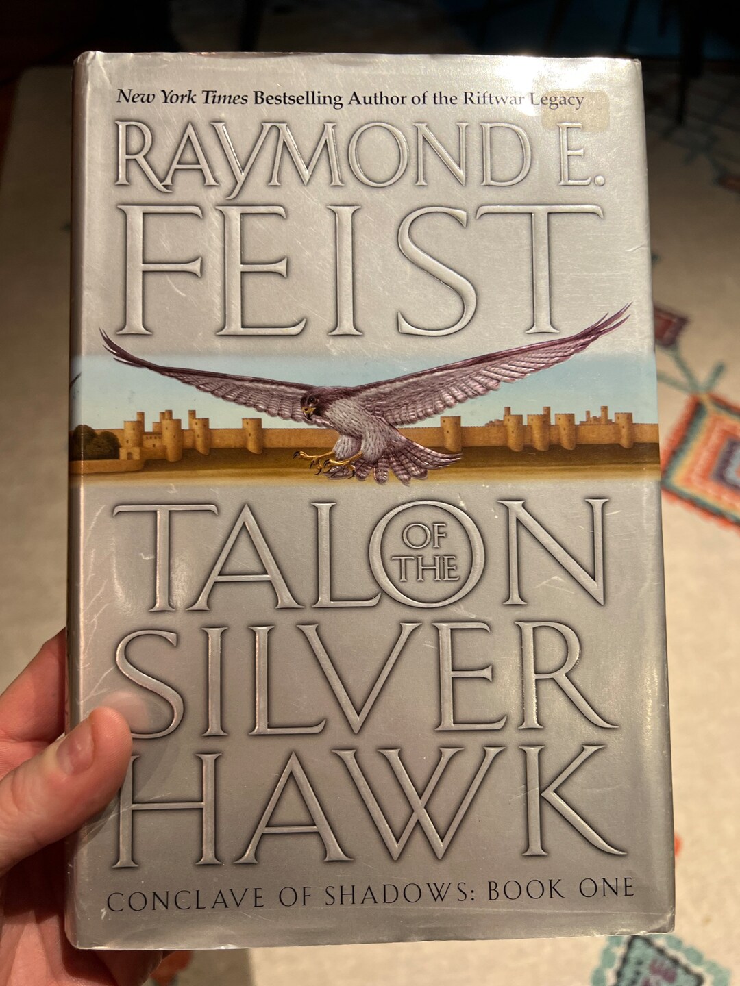 Talon of the Silver Hawk - Conclave of Shadows Book 1 - Raymond E ...