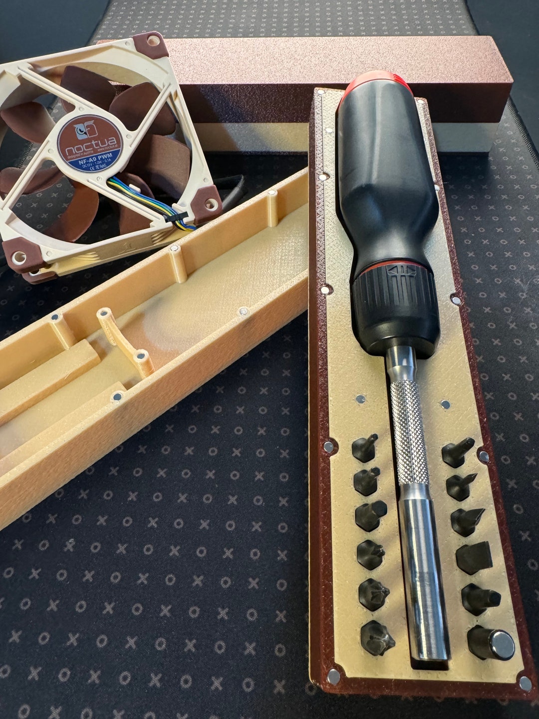 Noctua Edition LTT Screwdriver Solo Case With 12 Magnetic Bit Holder - Etsy