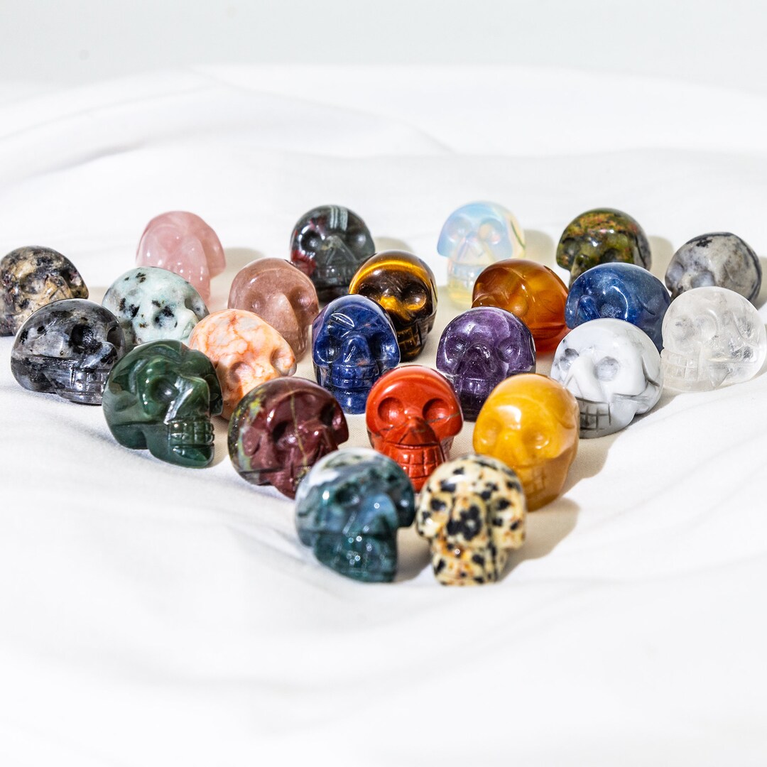 1 Inch Hand Carved Crystal Skull, Mini Carved Skull, Healing Crystal ...