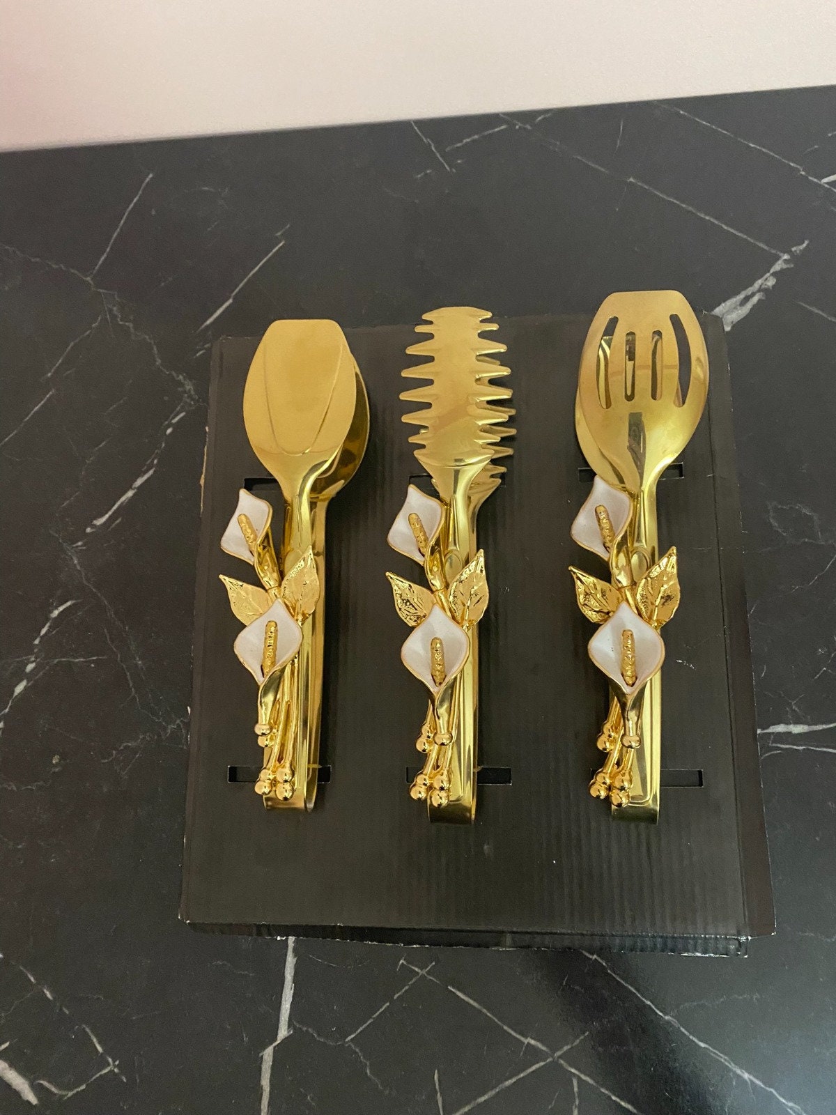Elegant Stainless Steel Utensils Set for Soup, Cake, and Salad Service ...