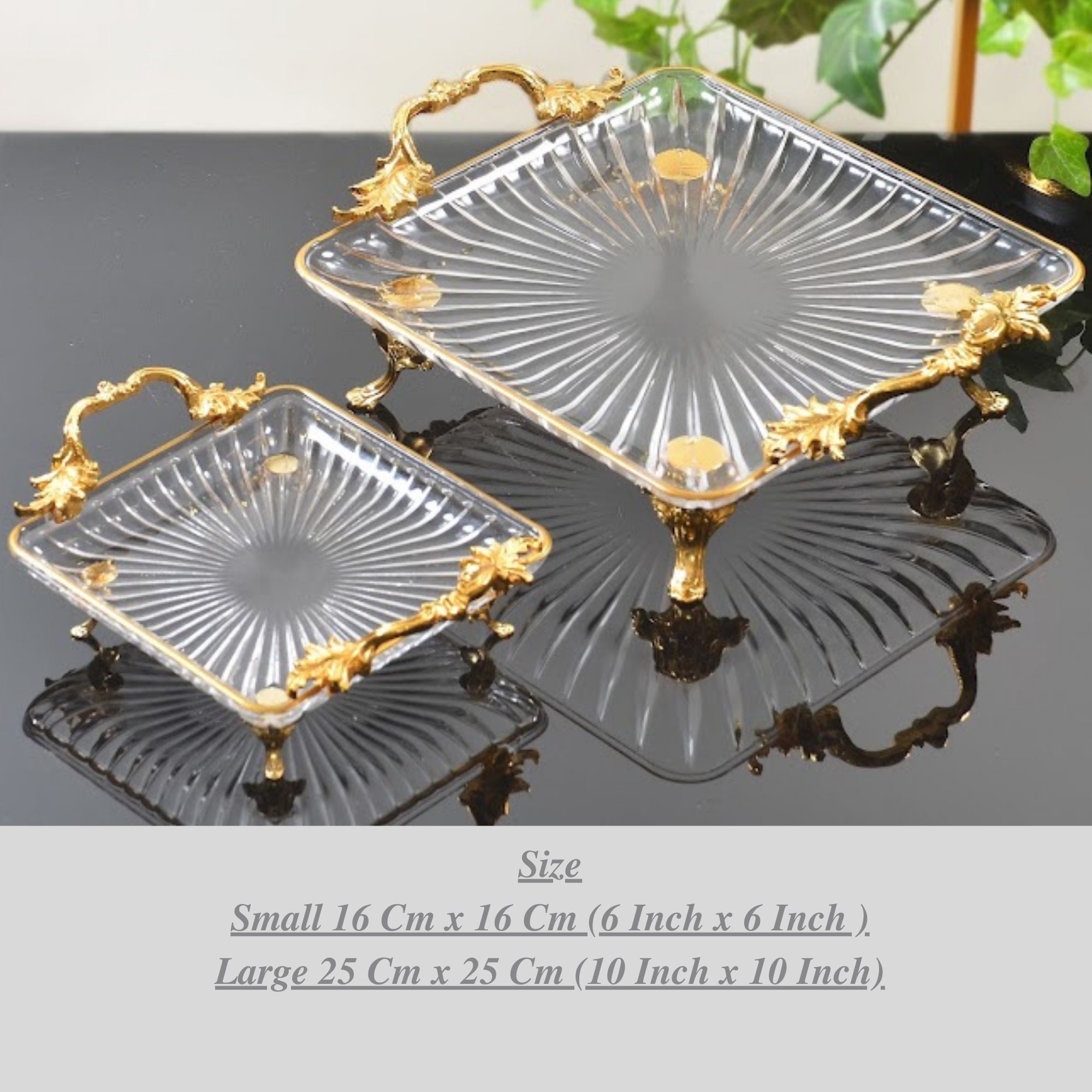 Enhance Your Table Setting With the 2-piece Gold-adorned Glass Serving ...