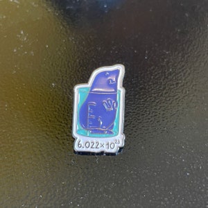 Mole in a Beaker With Avogadro's Constant Enamel Pin Badge. STEM ...