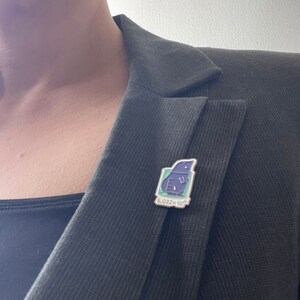 Mole in a Beaker With Avogadro's Constant Enamel Pin Badge. STEM ...
