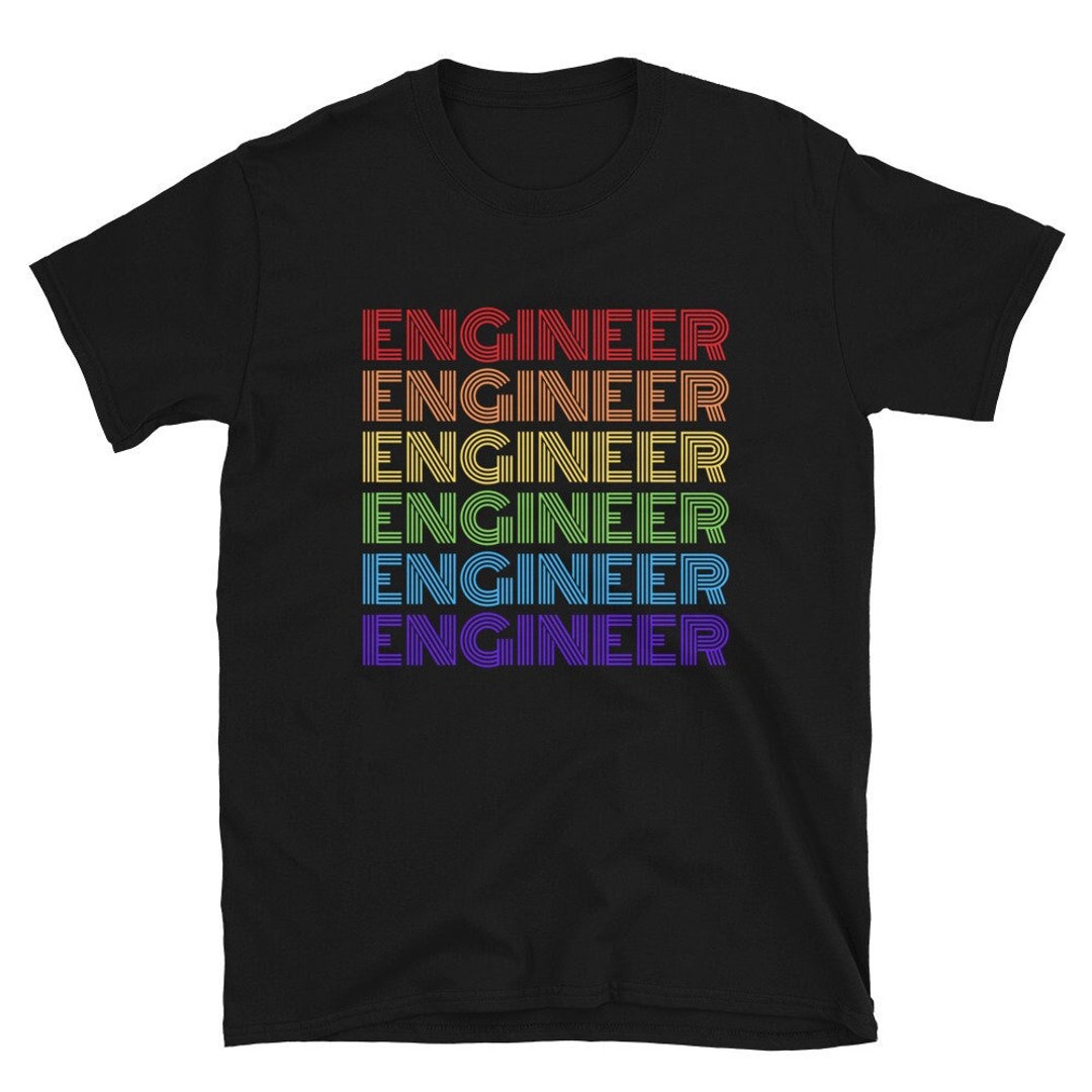 Camiseta retro unisex de ingeniero con arcoíris. Parte superior de graduación de ingeniería ...