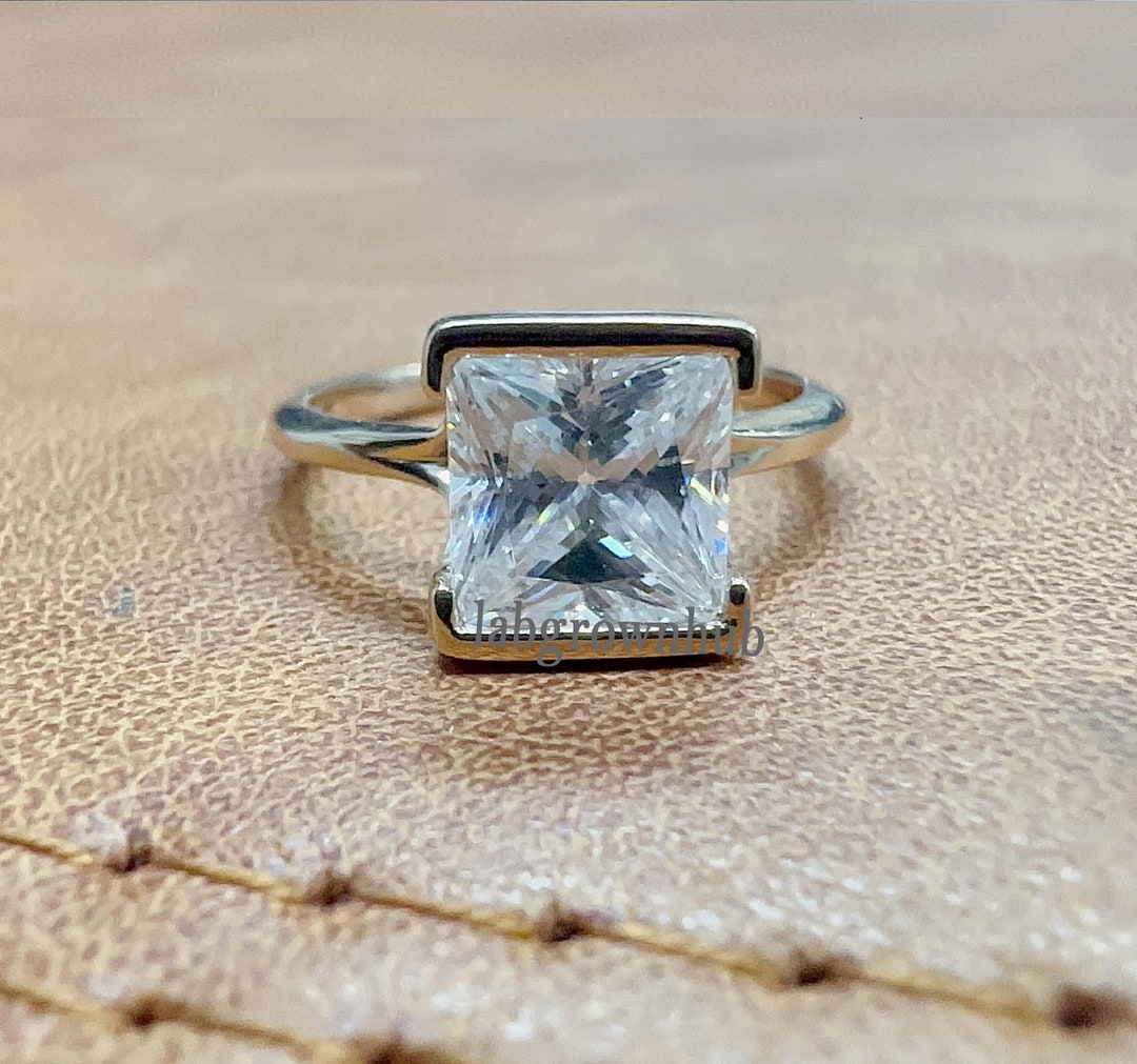 GRA Certified 2.0 CT Princess Cut Moissanite Ring Half Bezel Set ...