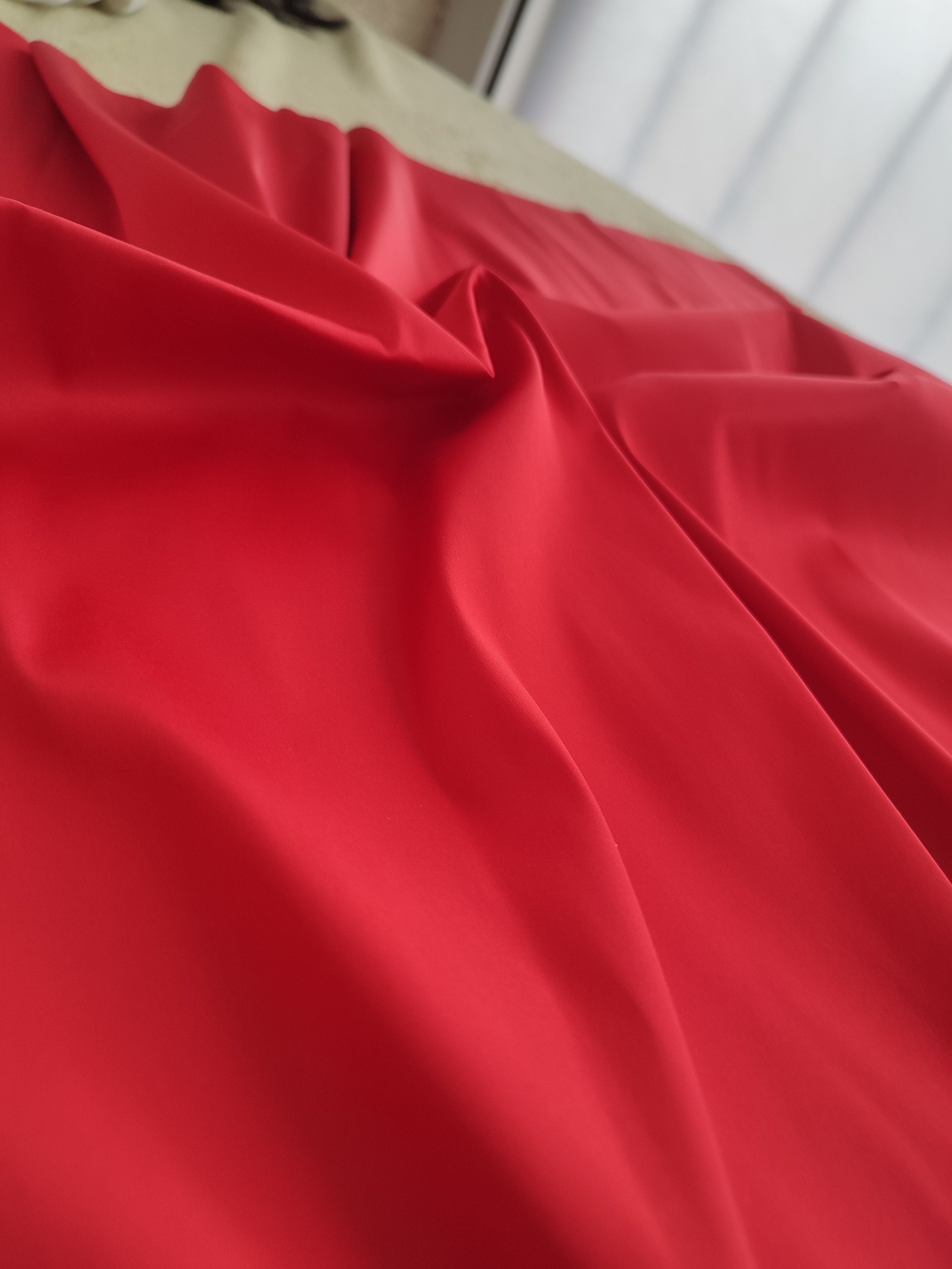 Rot Satin elastischer Stoff zum Nähen von Dessous, Atlas, Seide ...